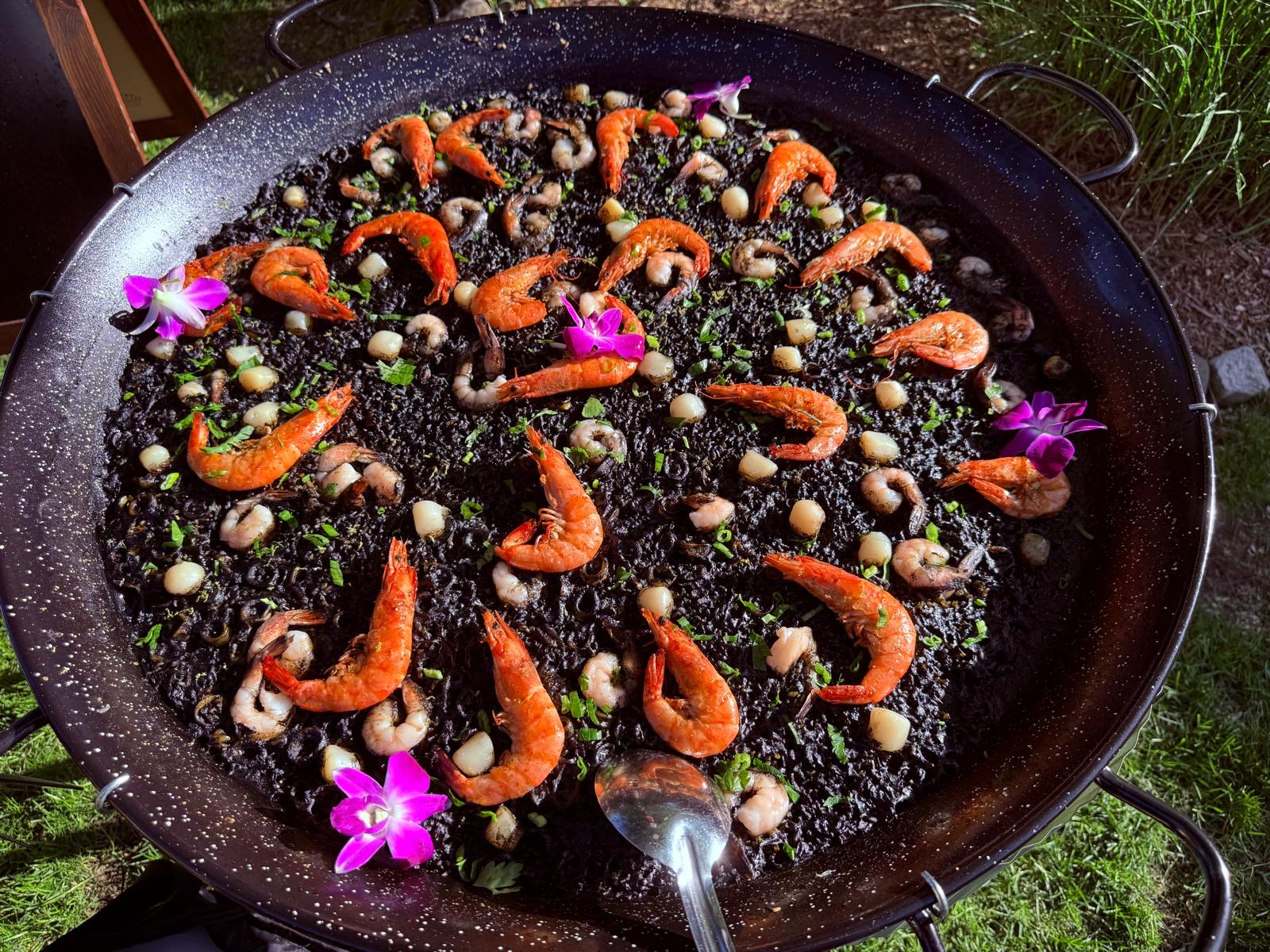 PAELLA NEGRA - Paella Party